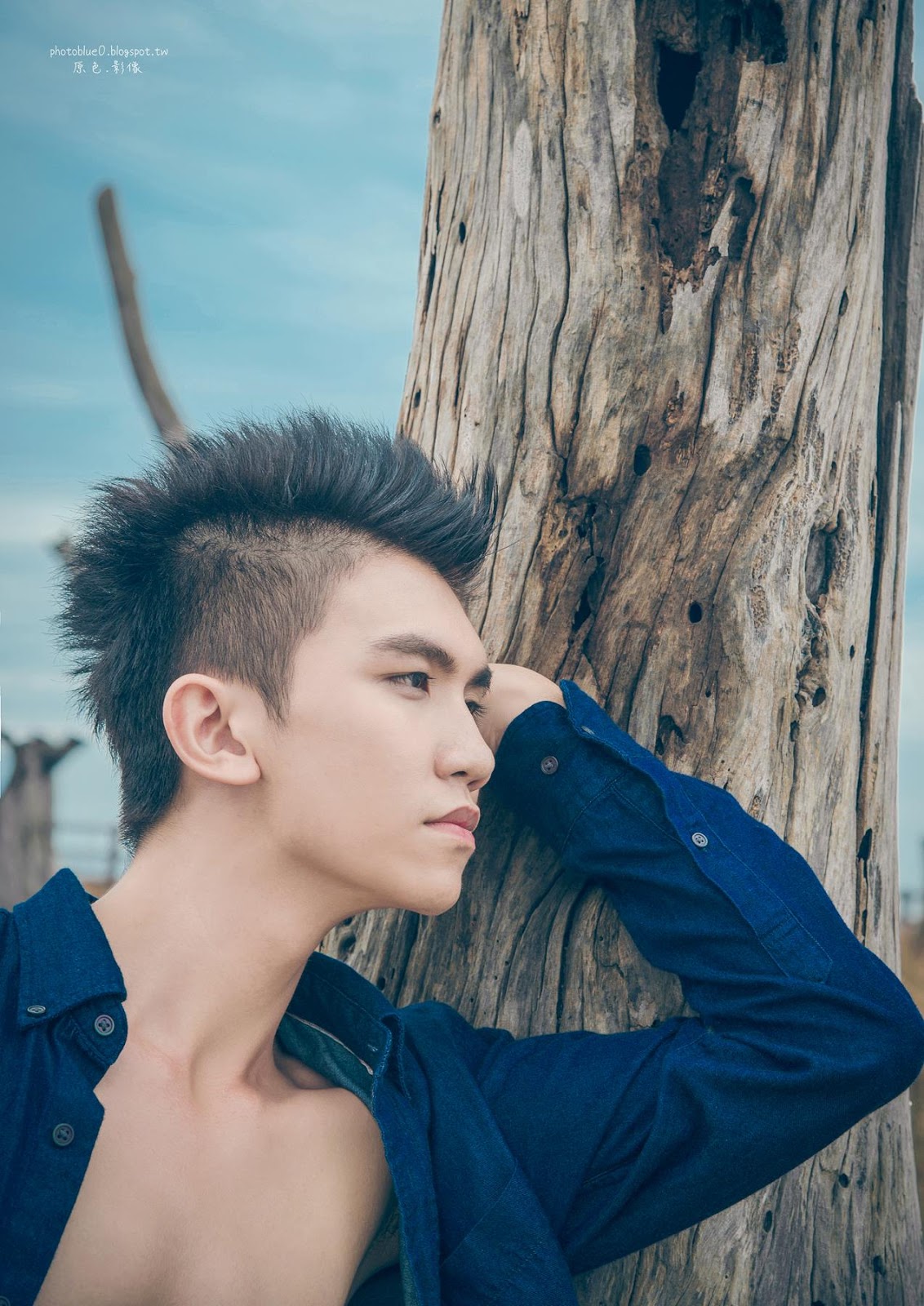 HOT MALE MODELS: Blue Man 42