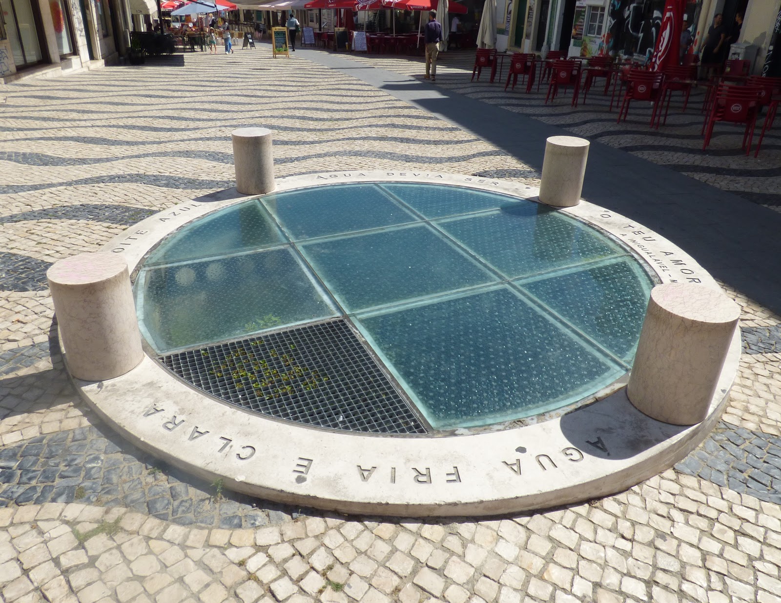 Viajar e descobrir: Portugal - Almada- Cacilhas - Antigo poço de Cacilhas