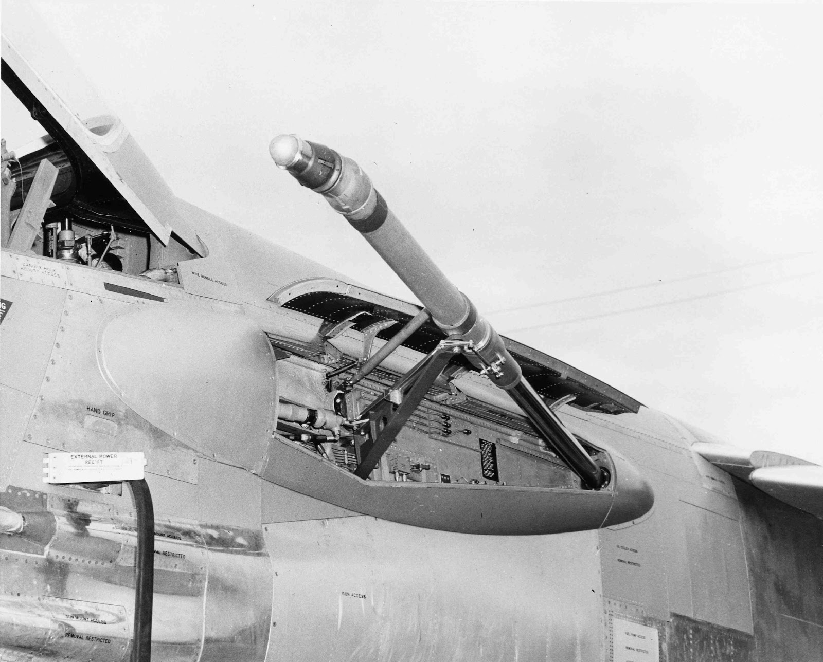 U.S. Navy Aircraft History: A Brief History of F8U Crusader Armament