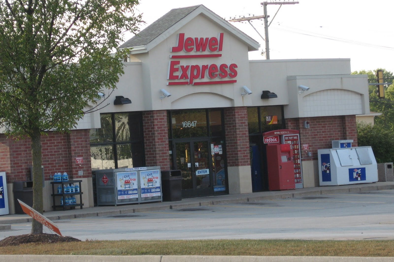 Southland Savvy: Jewel Sells Gas Stations to Circle K