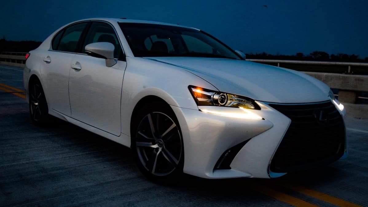 Lexus GS 300- Elegant and Turbo Fast!