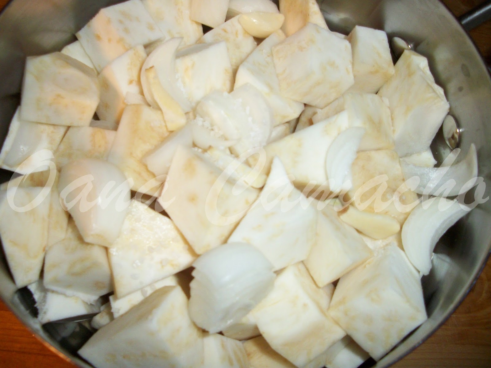 Cooking with love ! : Piure de telina cu pastarnac ( Celery Root ...