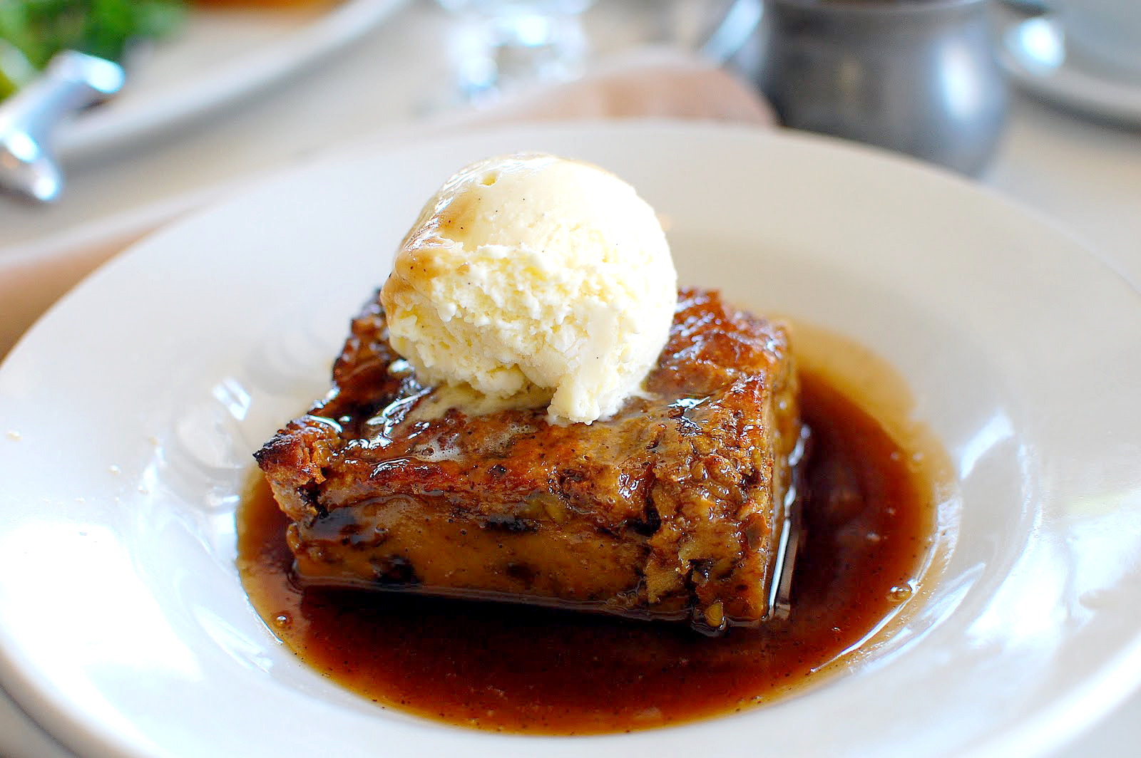 Chomping Board: Pistachio bread pudding @ Cafe Chloe, San Diego
