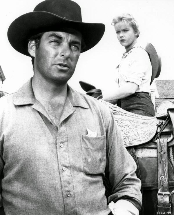 Laura's Miscellaneous Musings: Tonight's Movie: The Hired Gun (1957 ...