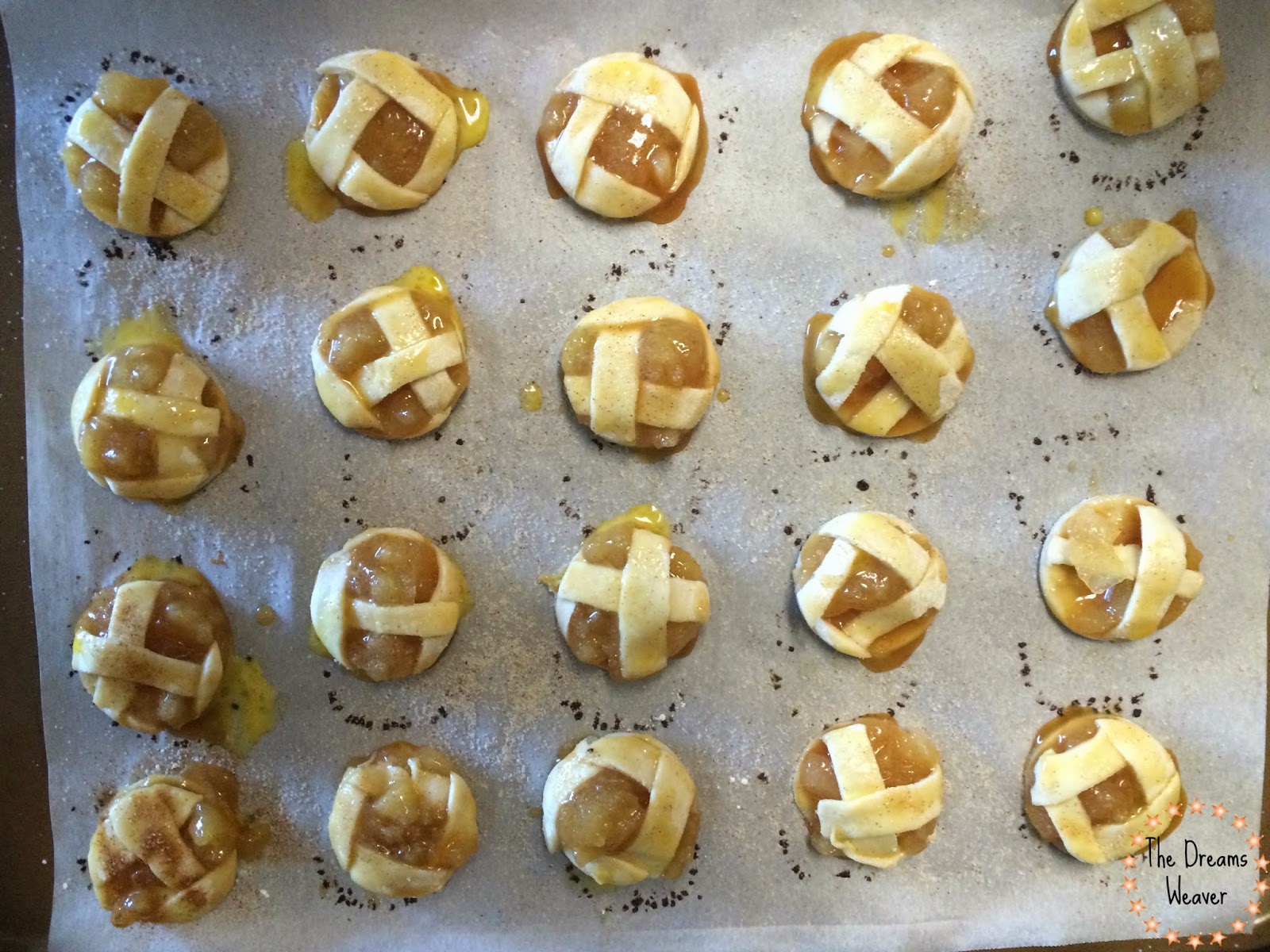 The Dreams Weaver Mini Apple Pie Cookies