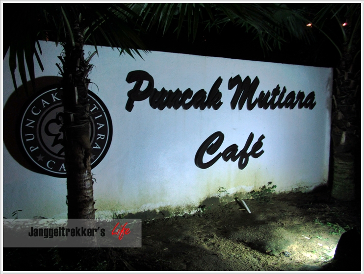 Food Hunter: Puncak Mutiara Cafe, Kampung Pelet