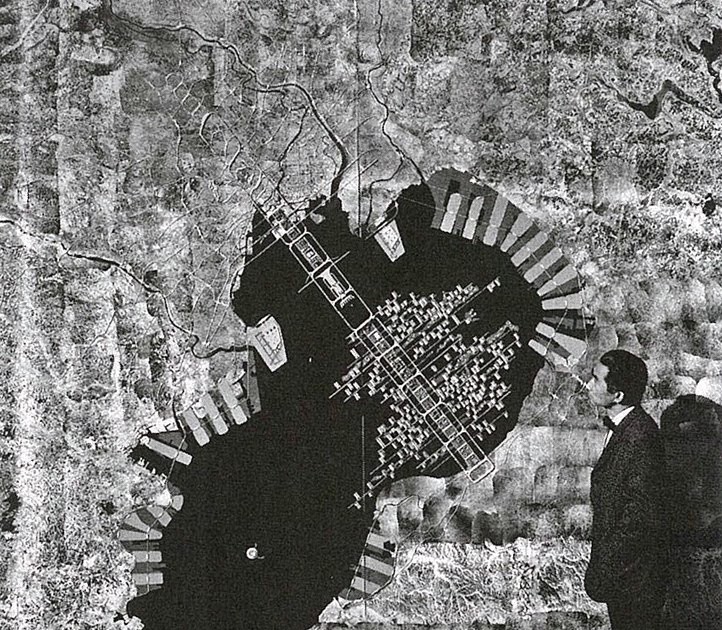 MY ARCHITECTURAL MOLESKINE®: THE METABOLIST MOVEMENT