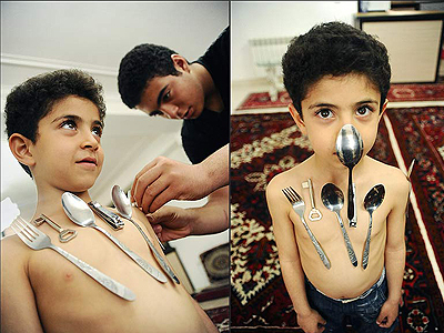 World of Islam in Picture: Magnetic Boy