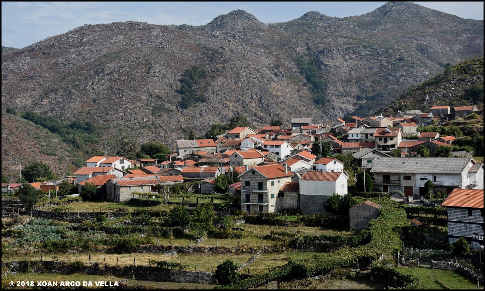 XOAN ARCO DA VELLA: ERMIDA - PONTE DA BARCA