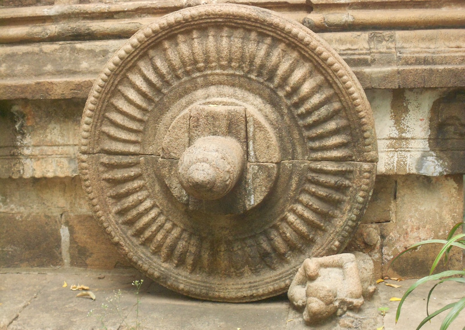 Tamilnadu Tourism: Thyagaraja Temple, Thiruvarur – Stone Chariot (Kal Ther)