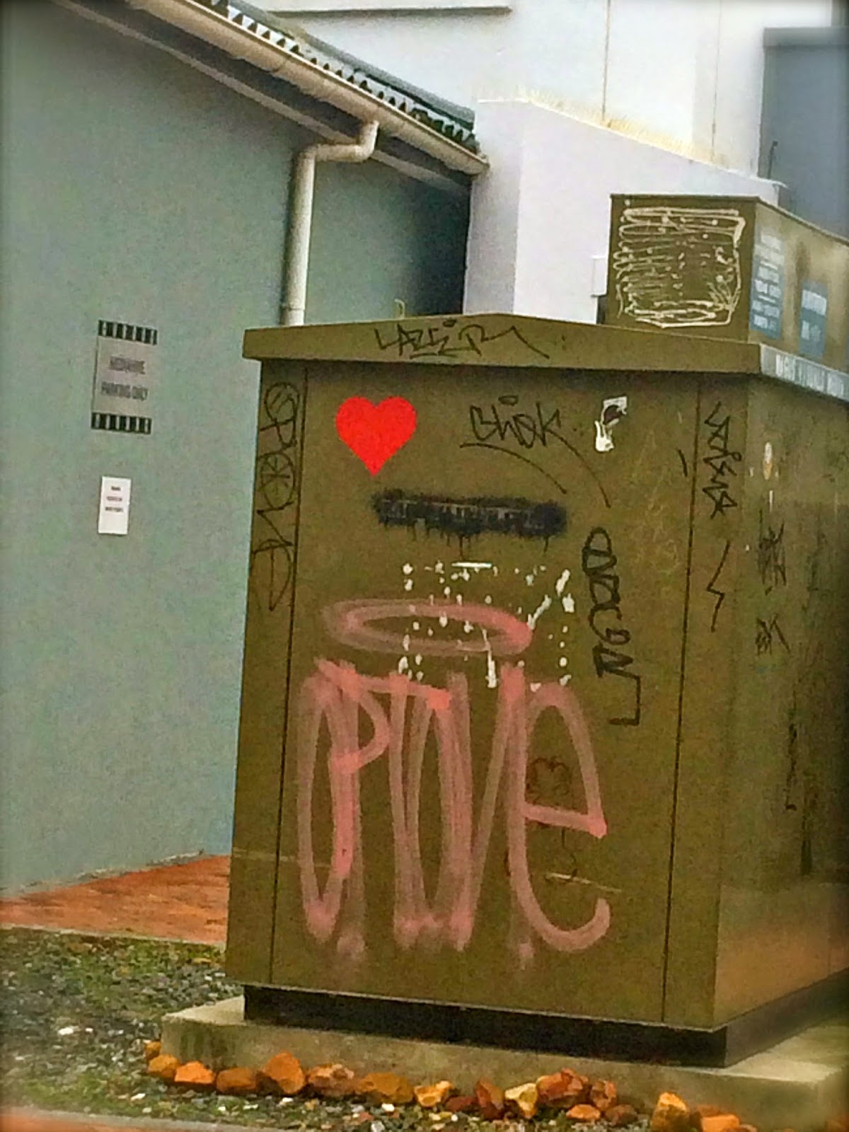 Spreading the Quirky: Connecting the Hearts through the Secret Love Project