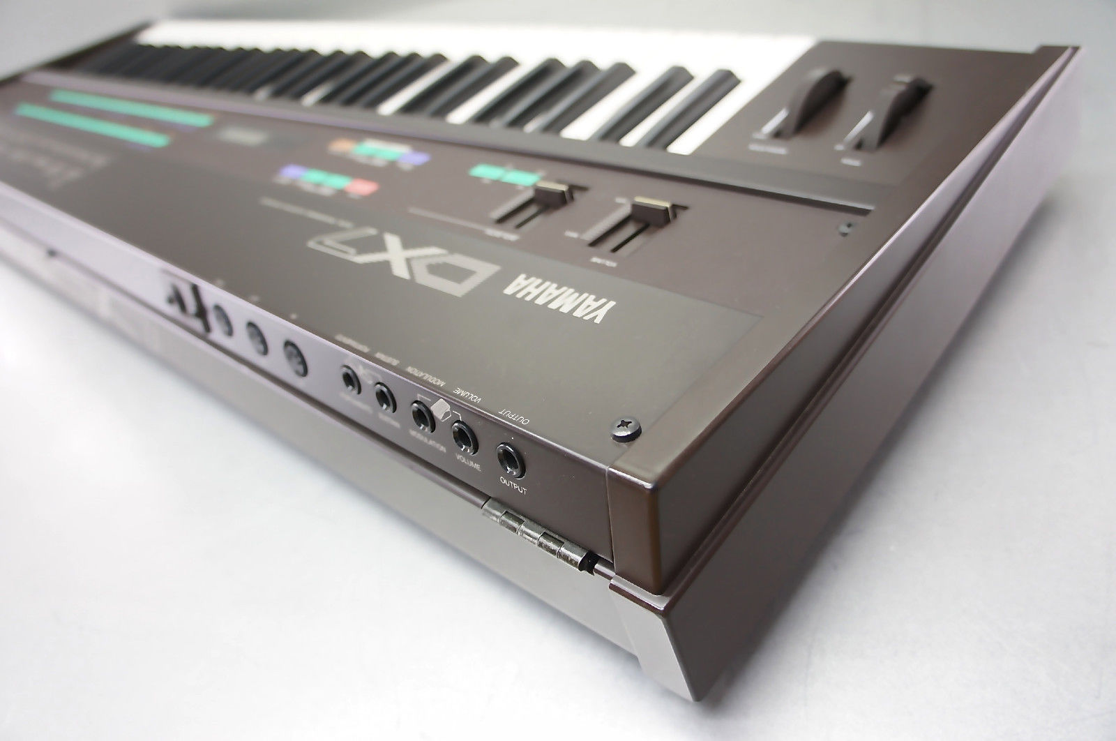 MATRIXSYNTH: 1980's Yamaha DX7 with Original Brown Leather Hard Case