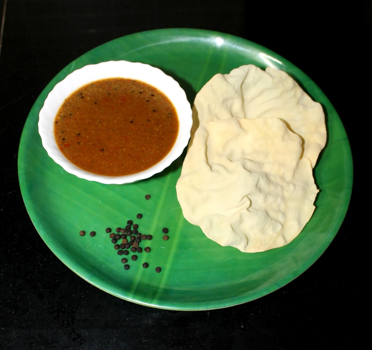 SUSRI'S ARRAY OF DELECTABLE VEG FOOD: Pepper / Milagu Kuzhambu