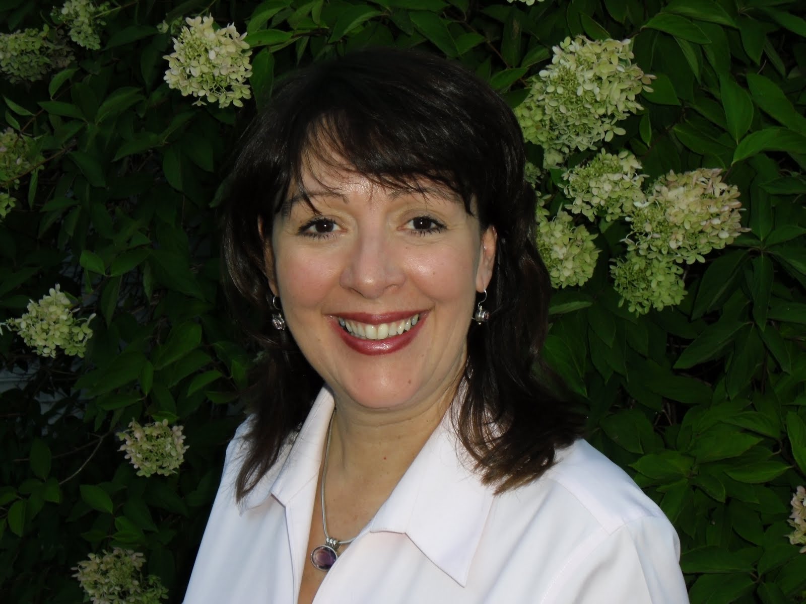 One Literature Nut: Author Highlight: Maria Hamilton