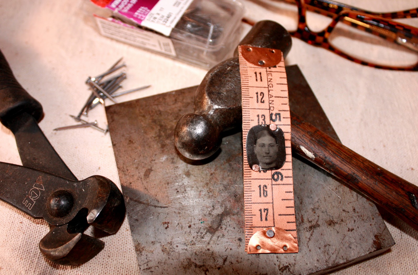 Portland Art Collective: Easy Rivets- Tip to Try