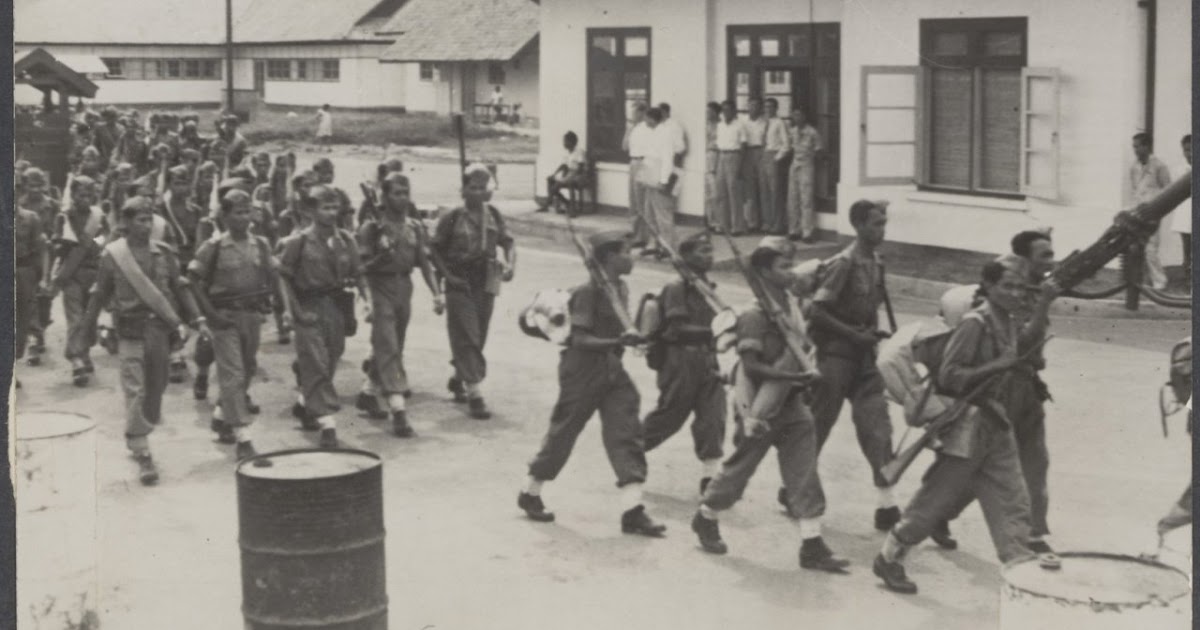 Indonesia Zaman Doeloe: Pasukan TNI memasuki wilayah Kemayoran guna ...