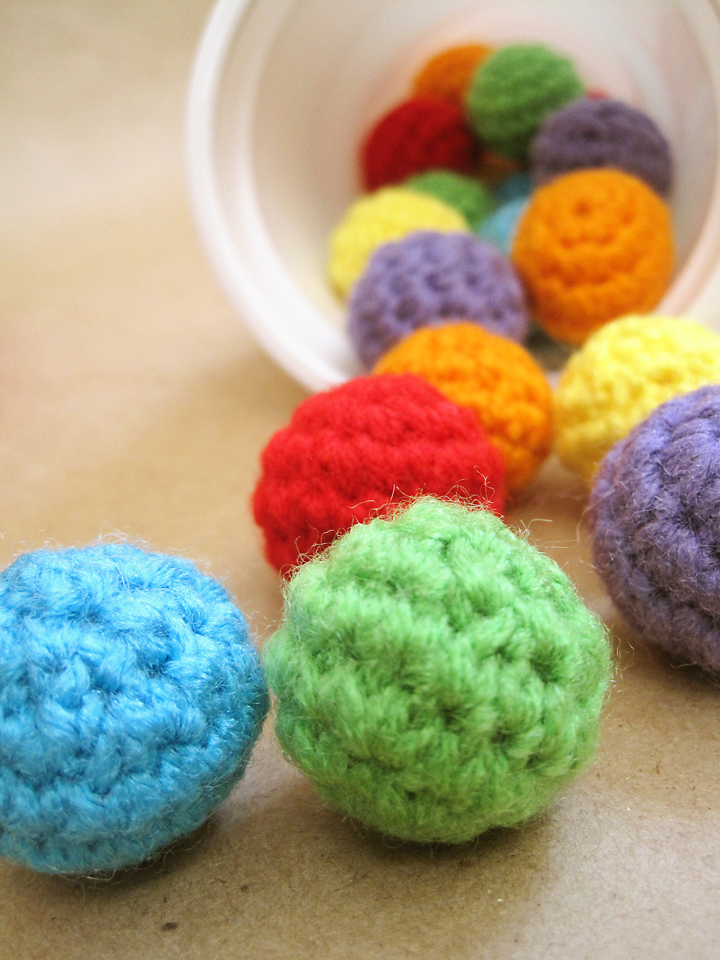 Seriously Daisies: Crochet Pattern: Color Sorting Balls