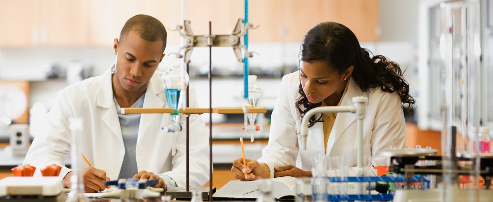 The Biomedical Reporter: Internship Applications