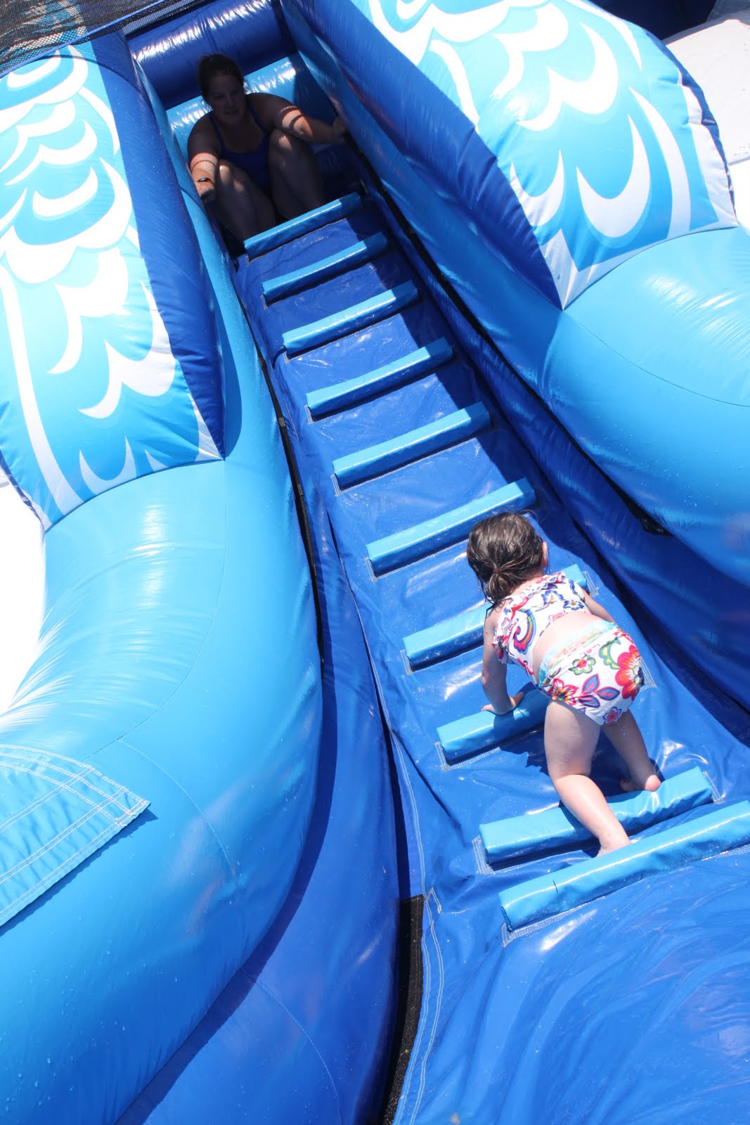 Mojoy: Water slide, baby!