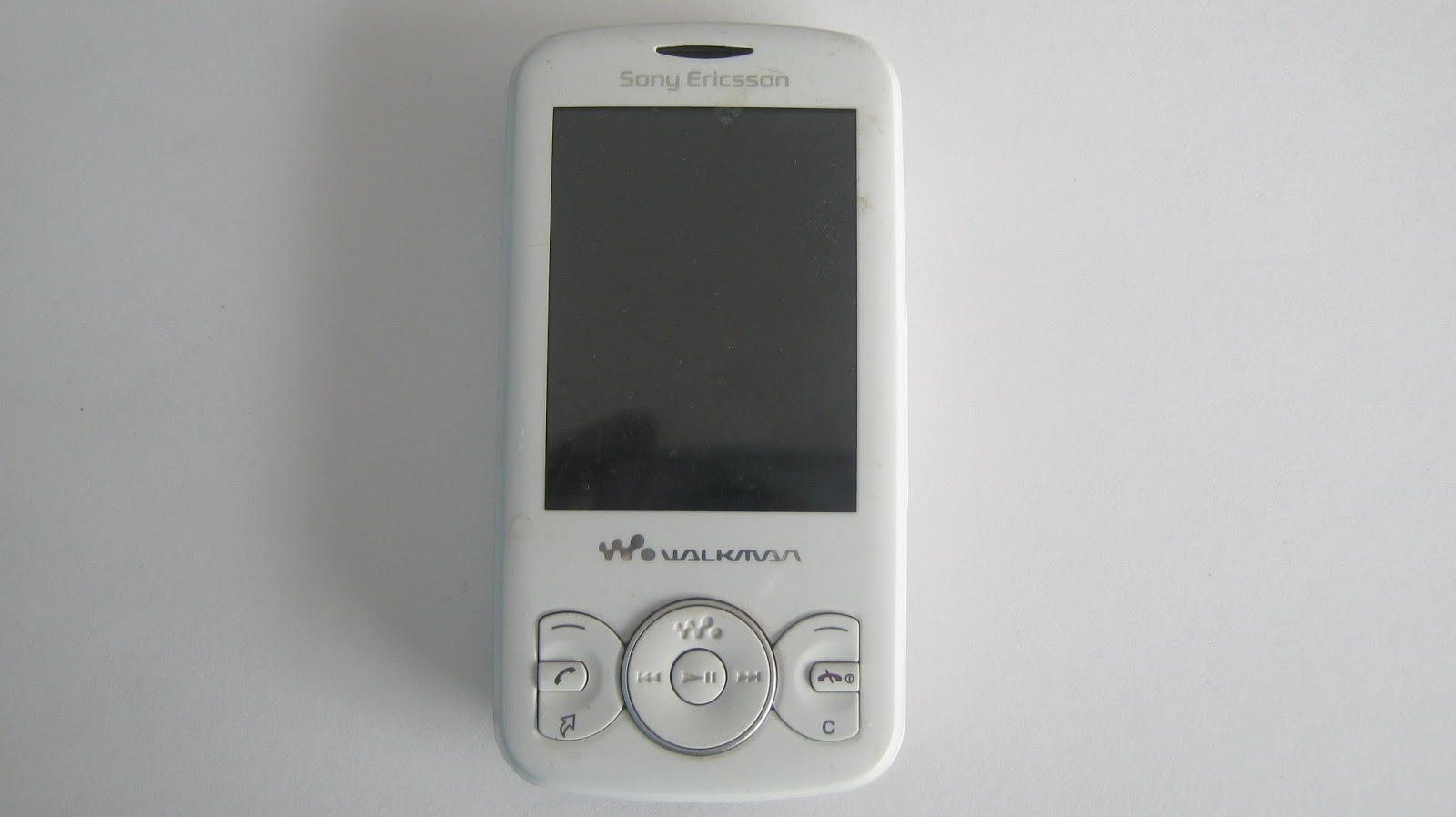 Movil - SONY ERICSSON - blanco - PRECIO 10€ (vendido) | Fast-Movil