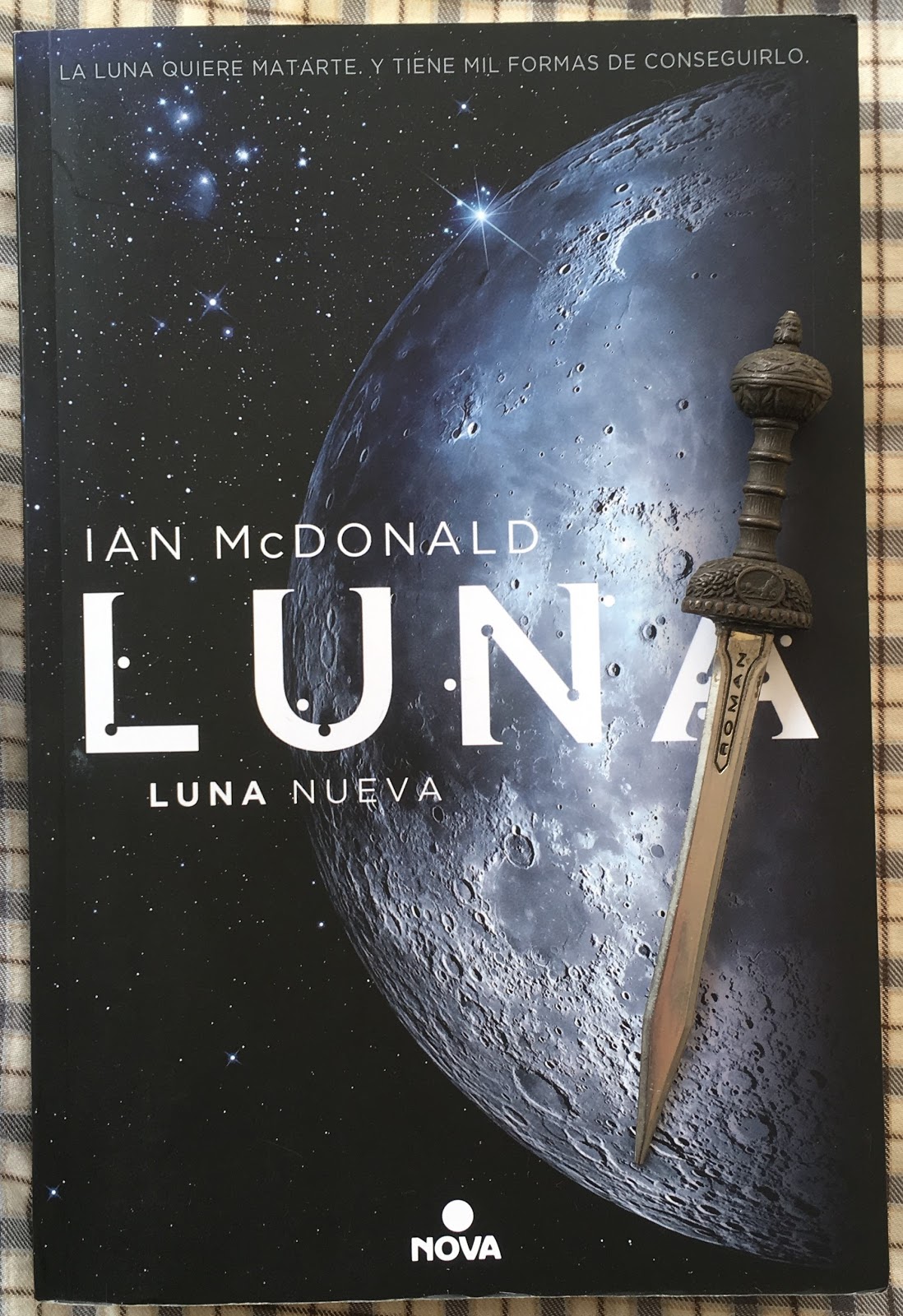 Libros de Olethros: LUNA NUEVA. Ian McDonald