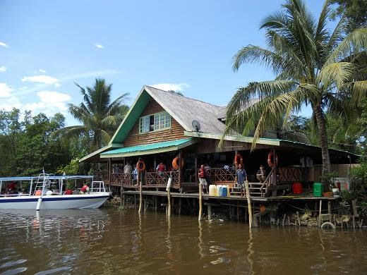 Welcome: Kampong Rampayan Kota Belud Jetty コタベルットランパヤン村の船着場。