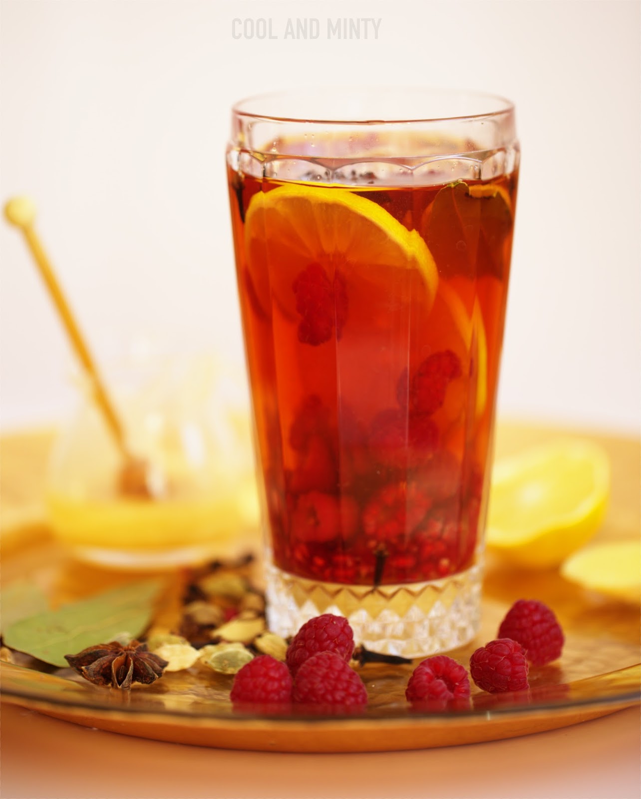 HERBATA KORZENNA Z MALINAMI | COOL & MINTY