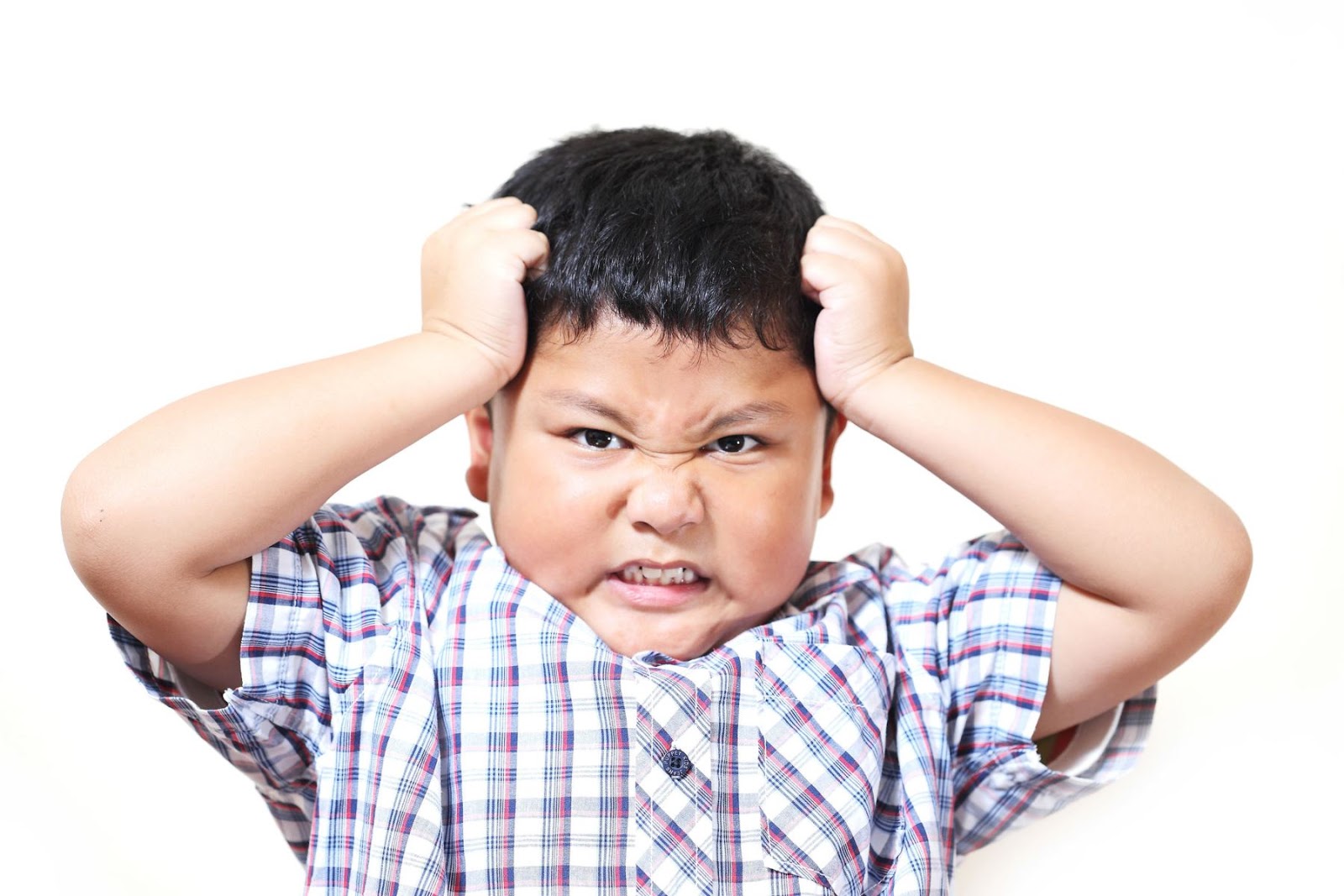 ¿Cómo debemos manejar el enfado de los niños? - Salud en Casa Perú