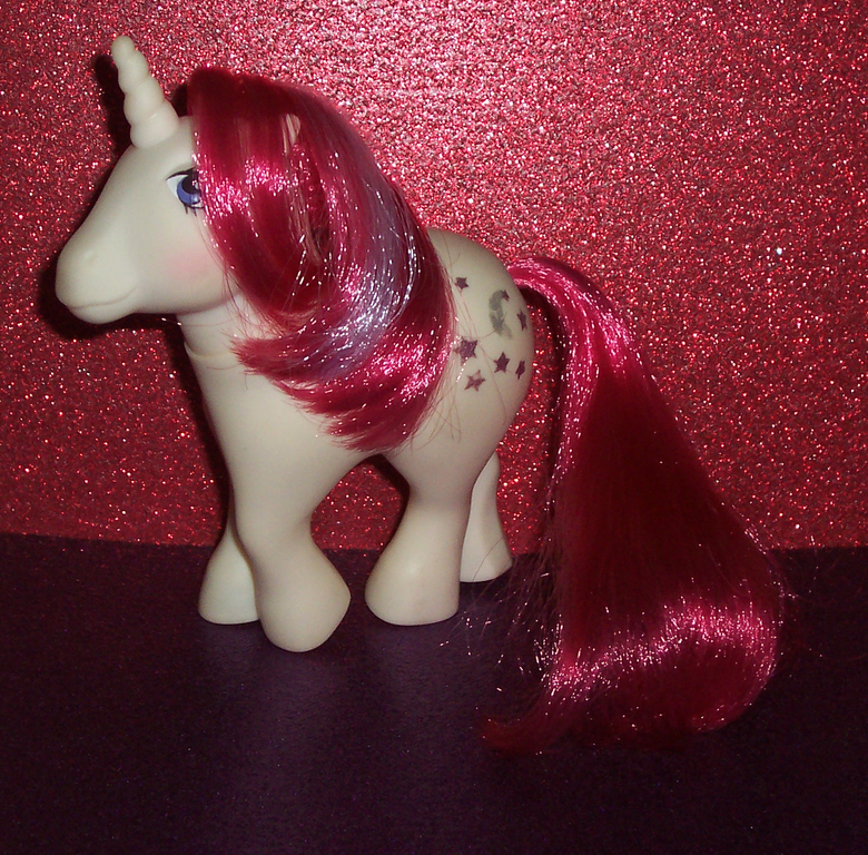 Veni Vidi Dolli: OVERVIEW: My Little Pony Generations 1 & 2