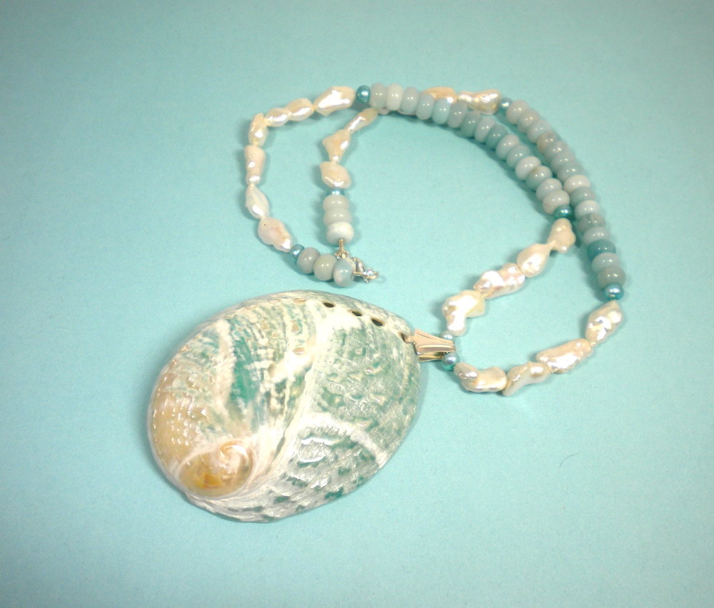 Del's Shells: Seashell Statement Necklaces