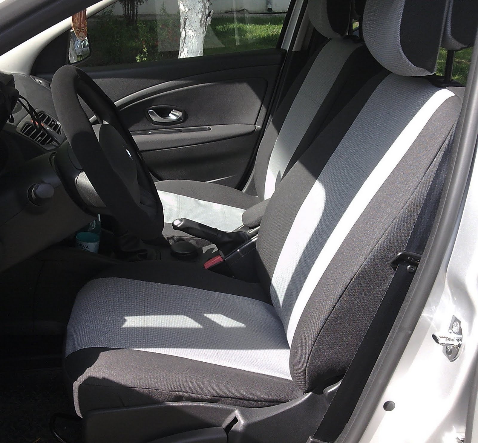 AUTOTEX CORPORATION: HUSE AUTO RENAULT MEGANE