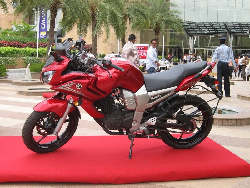 Techy Live Gadgets : Latest Gadgets - Automobiles Specifications and ...