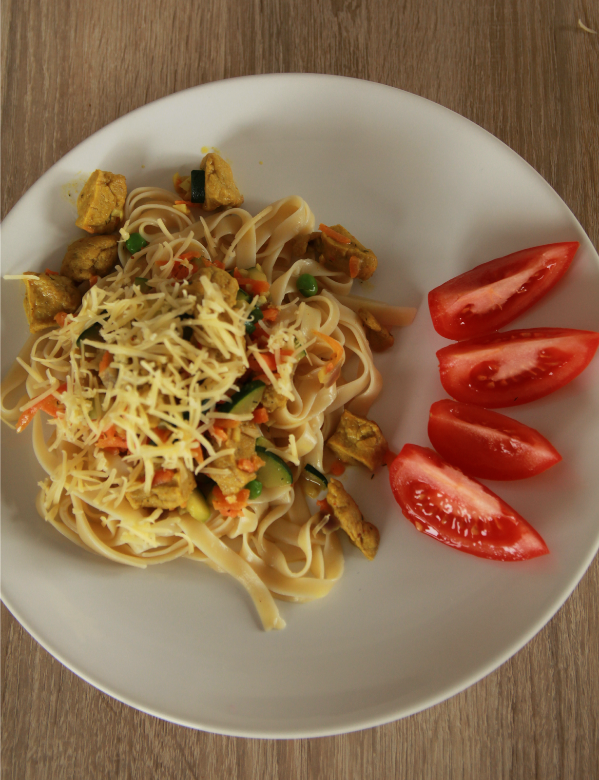 veganiški receptai : Makaronai su Seitanu Grietinėlės Padaže