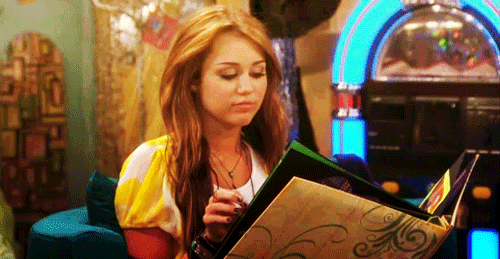 O Glamour Da Moda: Gifs da Hannah Montana