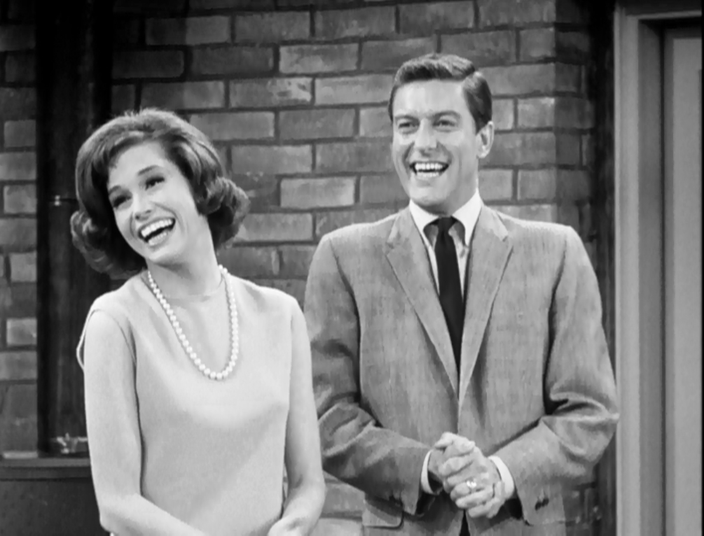 powder blue with polka dots (a hodgepodge): Style Icon: Laura Petrie