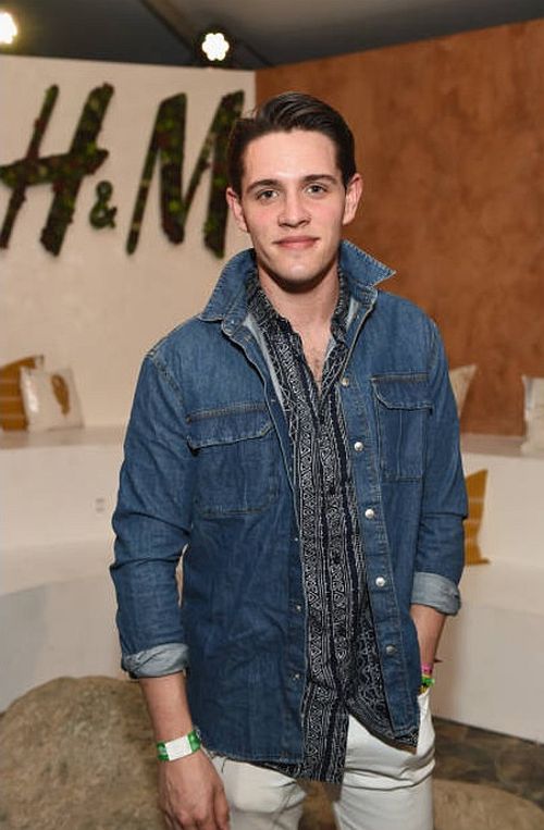 Favorite Hunks & Other Things: Archie & the Gang hit Coachella