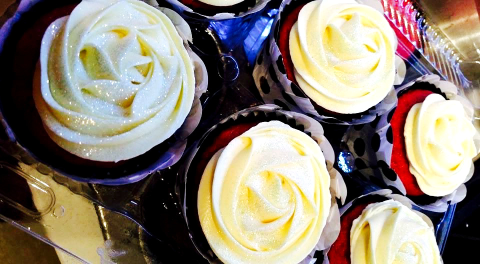 In en om die huis: Rooifluweel-kolwyntjies: Wenke en resep
