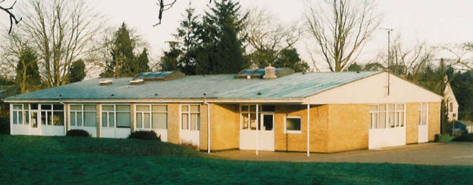 open learning spaces: Finmere School: Landmark of open-plan
