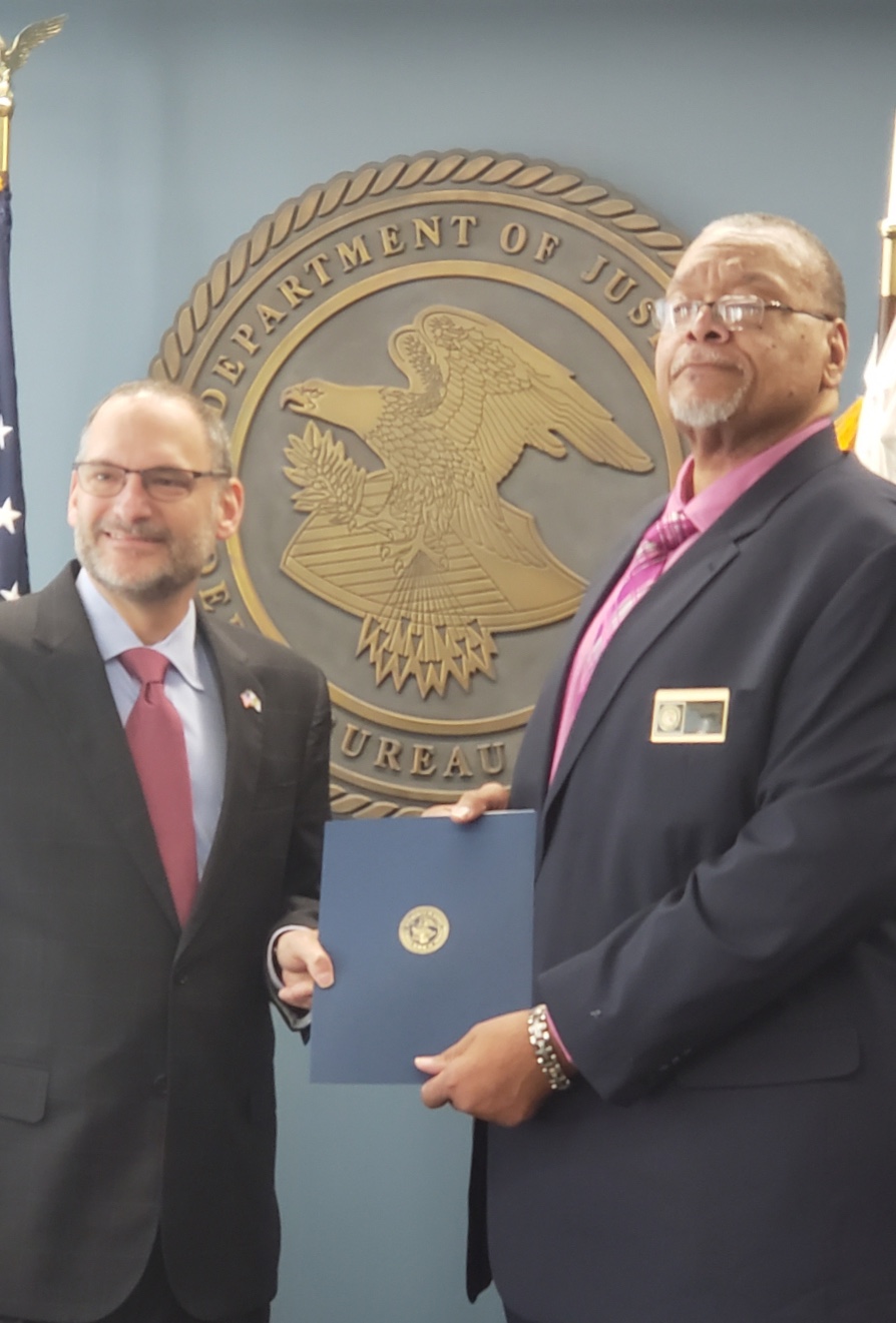 WINGCOM WATCHDOG (WW): James Buckner receives award from Justice Dept ...