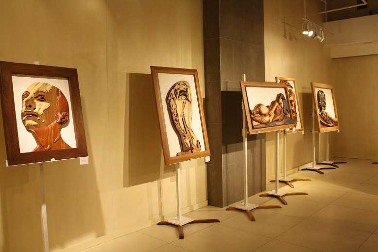 Niccolo Jose: From Wonderland to Remnants - Recycle Bin of a Middle Child