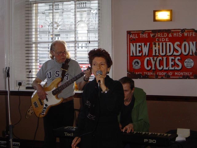 Online Mag for fab & Beautiful People: Various Artists