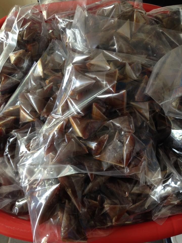 Pesona Creations Gifts & Hampers: Dodol Kiub Segitiga (Triangle Dodol)