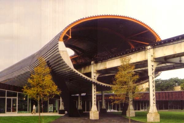McCormick Tribune Campus Center