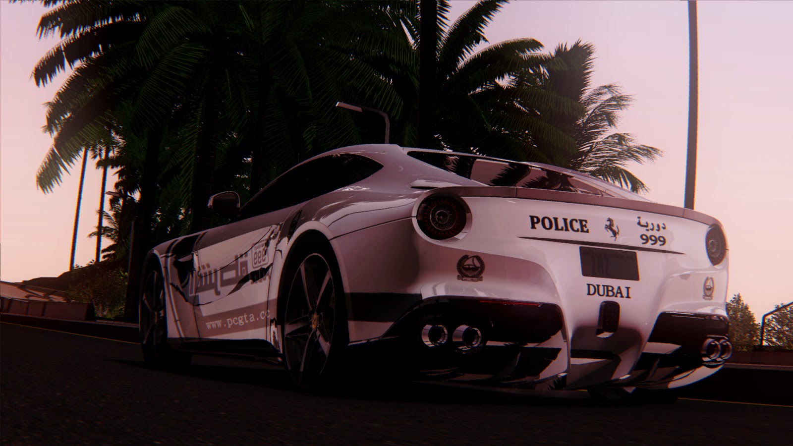 HsuFeng‧台灣: Dubai Police Ferrari FF (Mod Is F12)