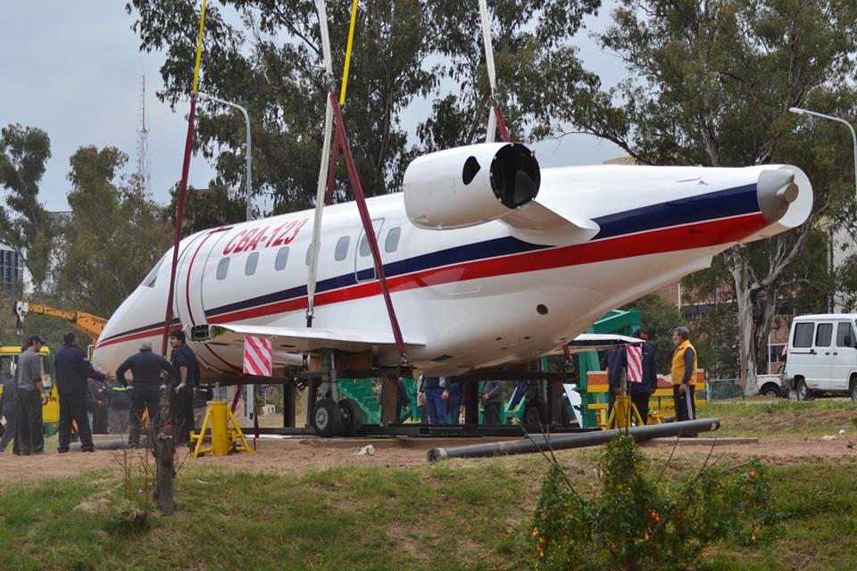 Arqueologia Aeronautica: FMA-EMBRAER CBA-123 Vector/IA-70 Parana – Córdoba