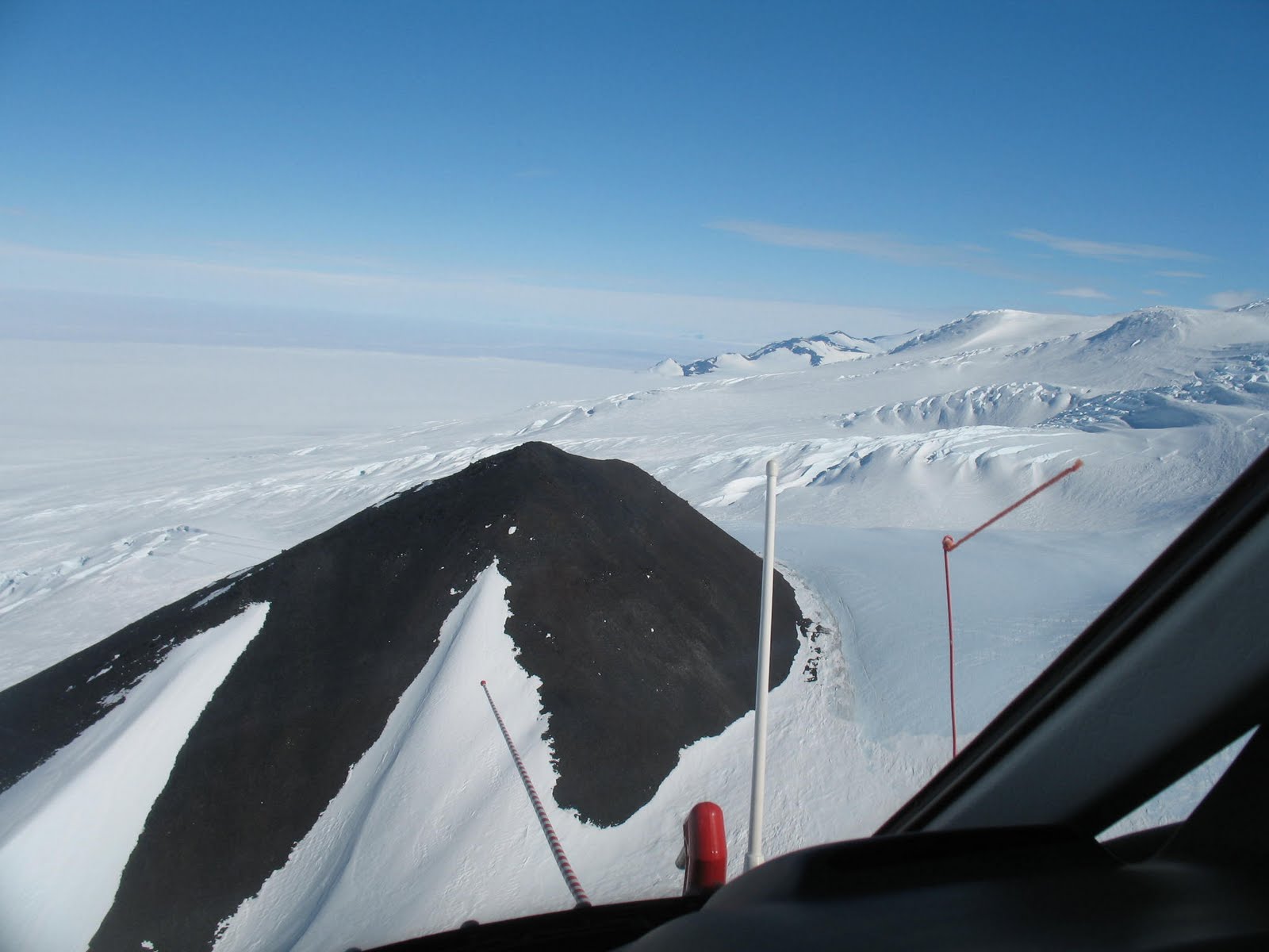 Neutrino Hunting in Antarctica: Mt. Discovery