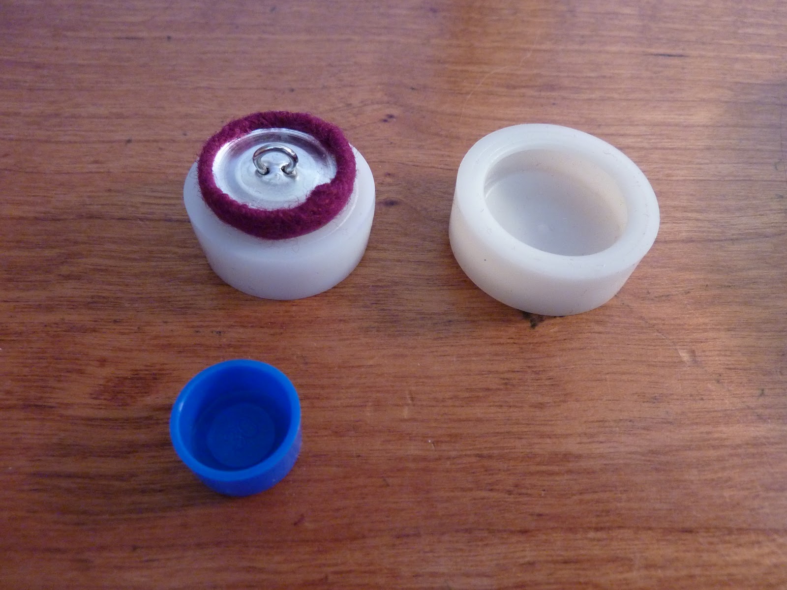 Beauty From Ashes: Two Toned Self Covered Buttons Tutorial