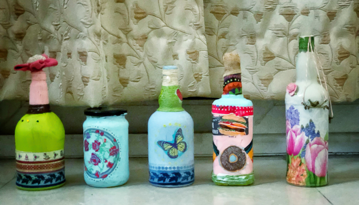 Team outing to learn Decoupage Art by Indique Arts