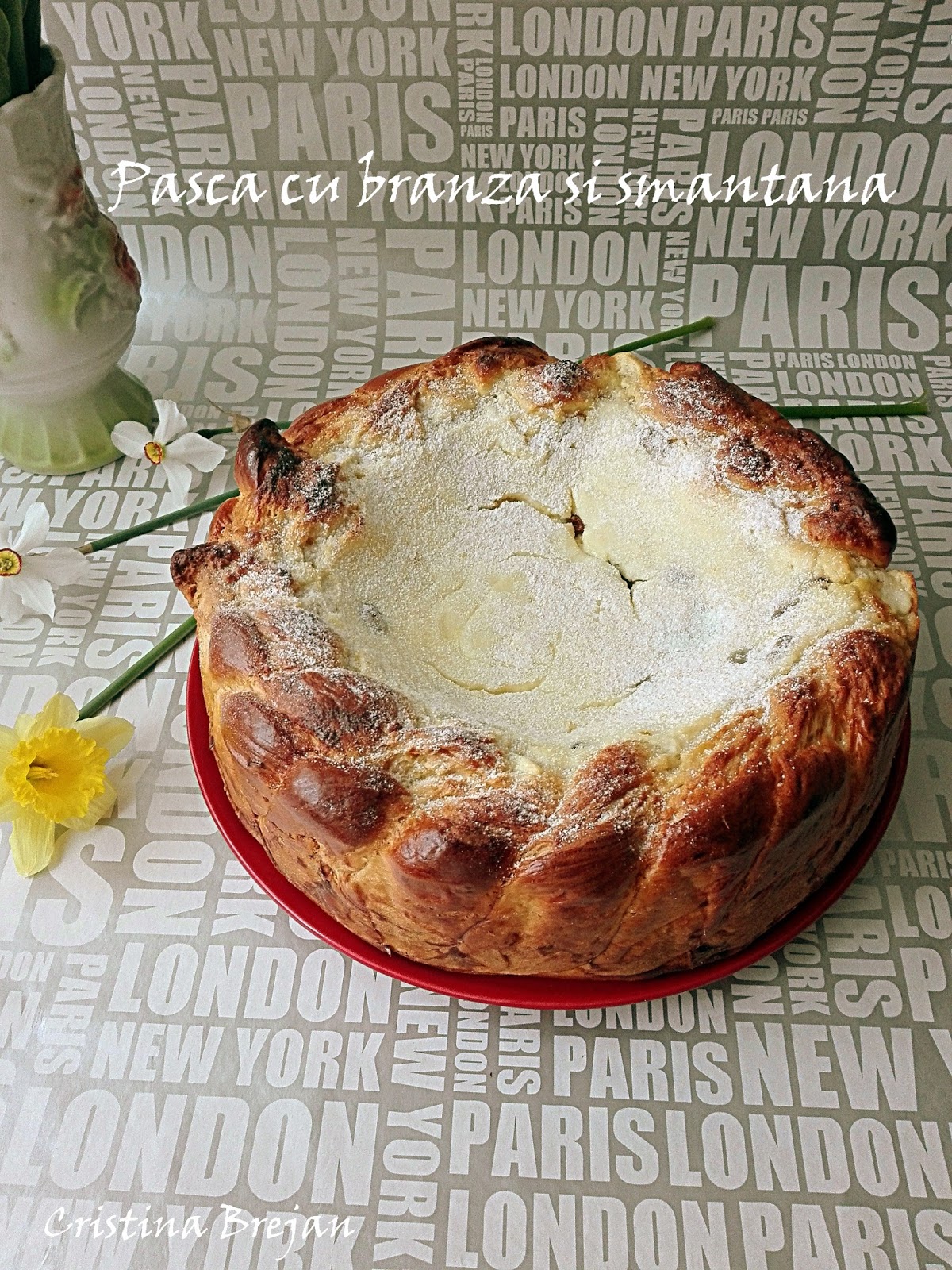 Arome si culori : Pasca cu branza si smantana