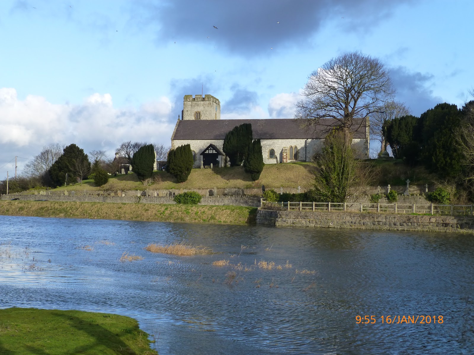 Harris Hikers: Rhuddlan to Rhyl Along Both Sides of the Afon Clwyd 31st ...